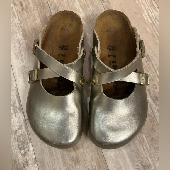 Birkenstock | Shoes | Birkenstock Girls Dorian Metallic Gold Clogs ...